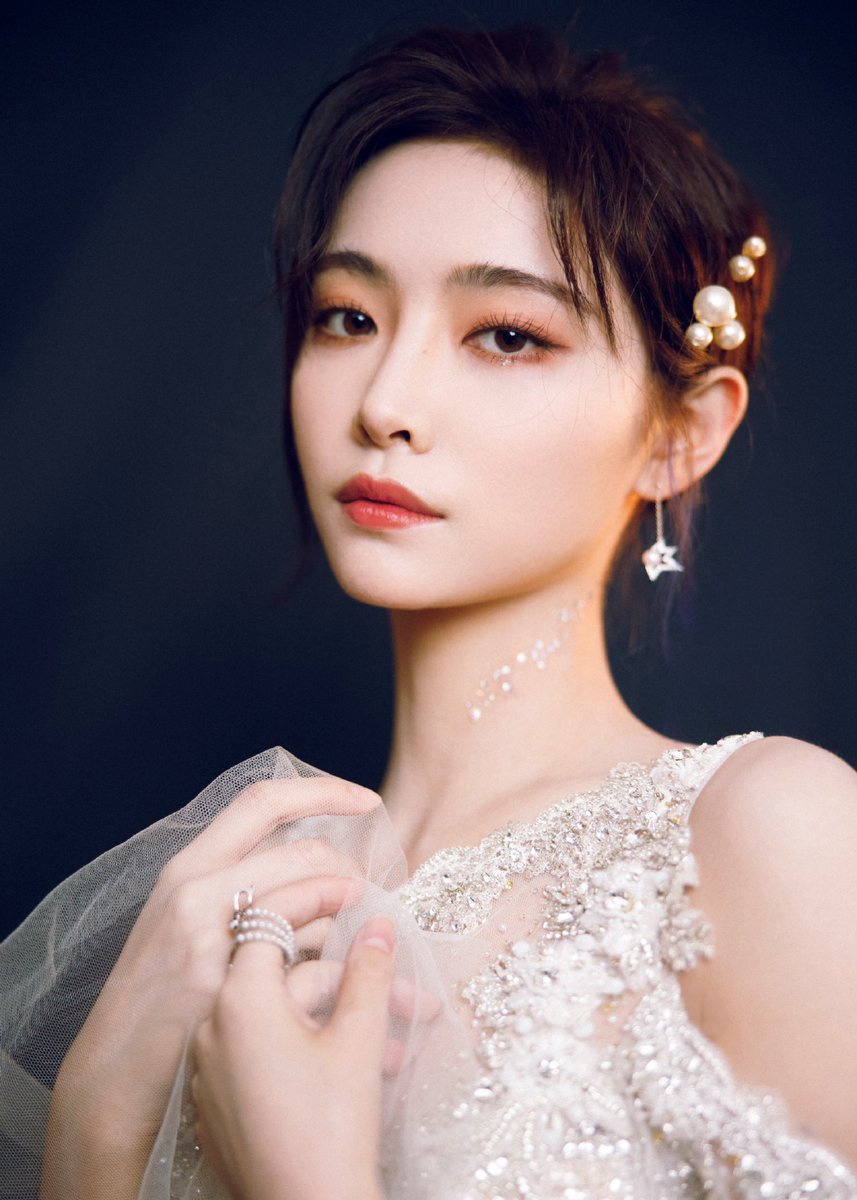 Kiki Xu Jia Qi 许佳琪