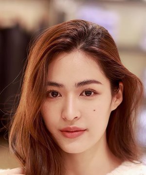 Lingling Sirilak Kwong 鄺玲玲